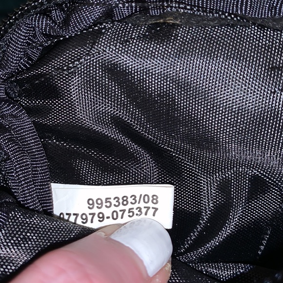 Hato Hasi | Bags | Vintage Hato Hasi Black Canvas Zip Close Wallet ...